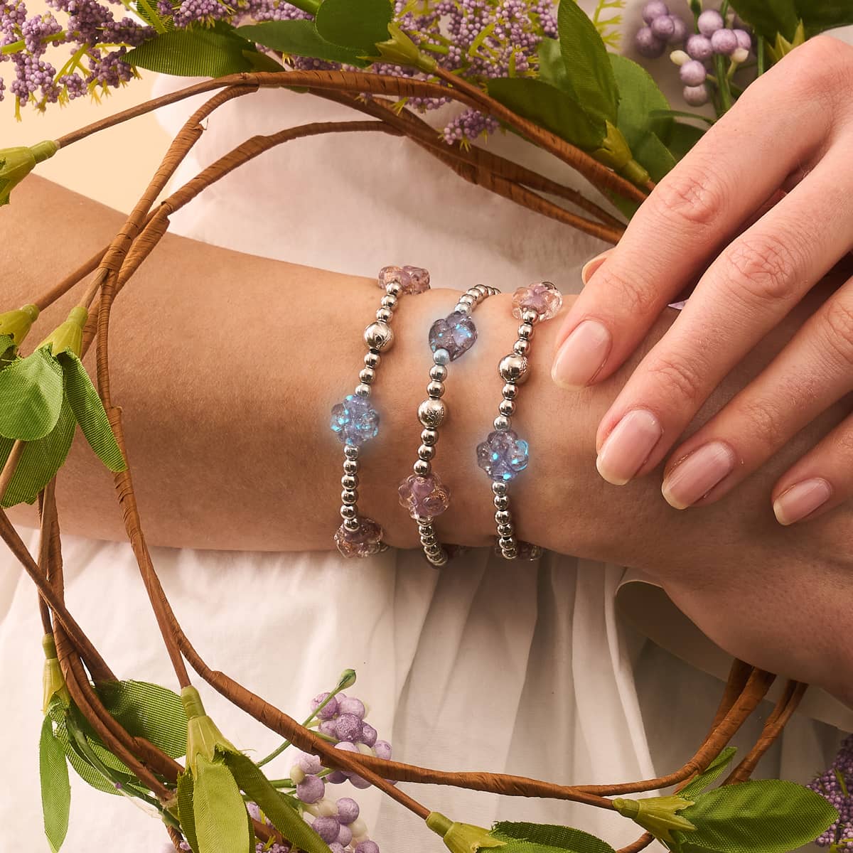 Periwinkle | Silver | Firefly Glass Clover Essence Bracelet – NOGU Canada